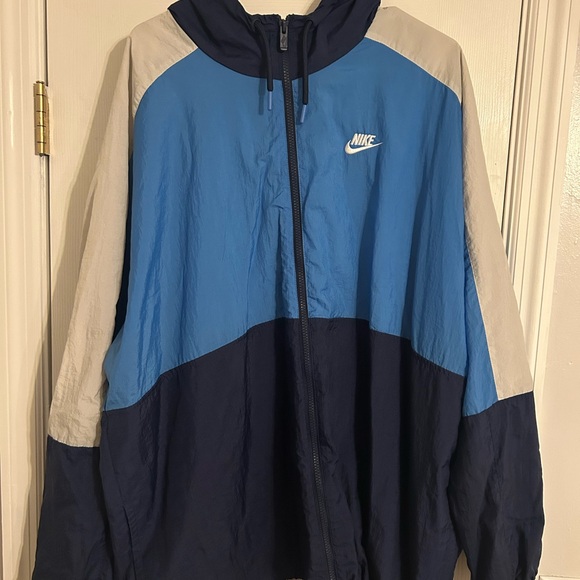 Nike | Jackets & Coats | Nike Blue And White Windbreaker With Twotone ...